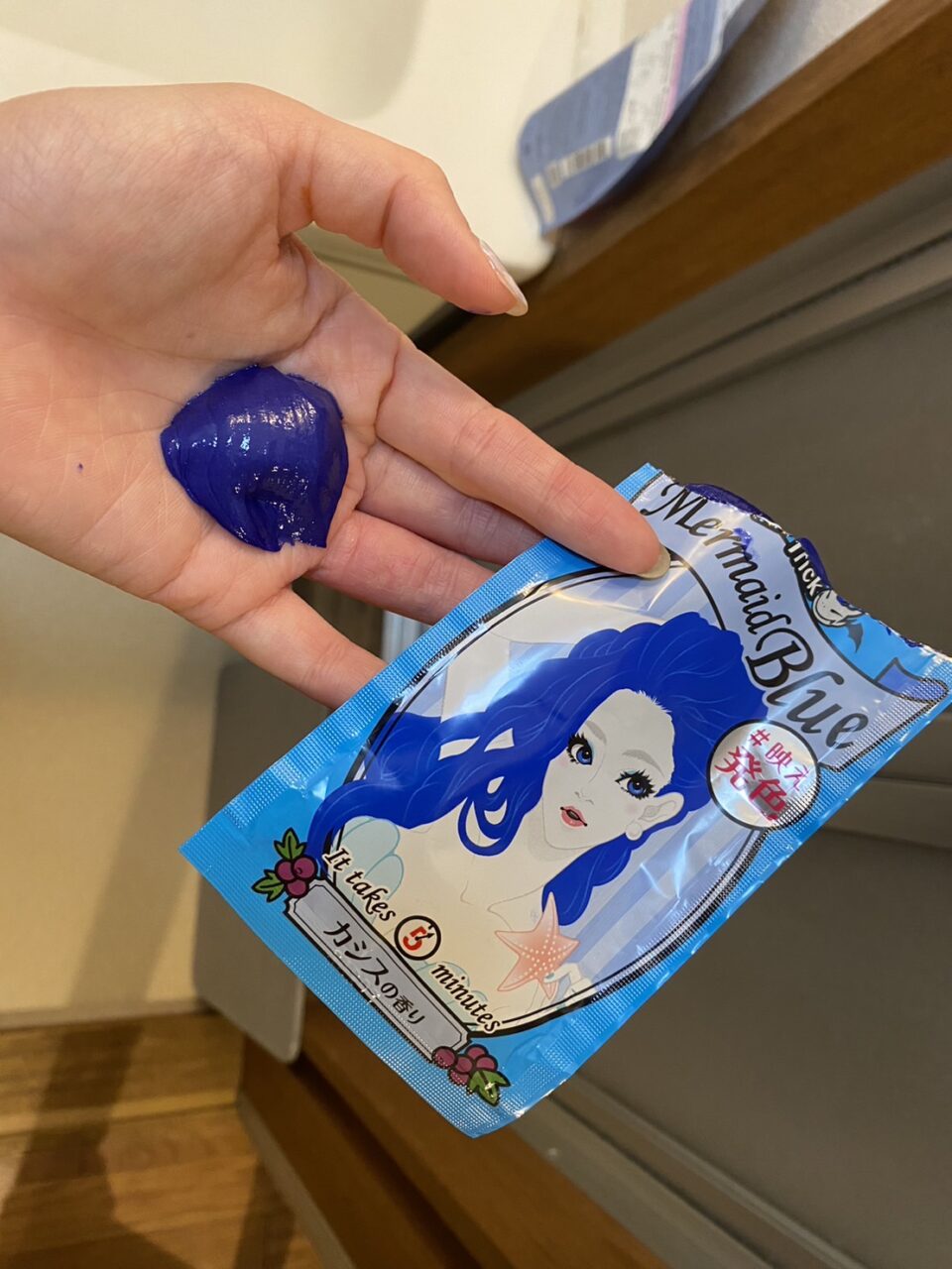 【Devil’s Trick】映え発色のカラートリートメントで髪を染めてみたPenful｜ペンフル